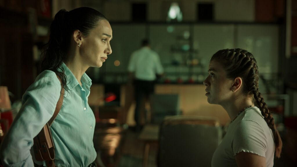 Netflix Mezarlık dizisinin ikinci sezon fragmanını yayınladı